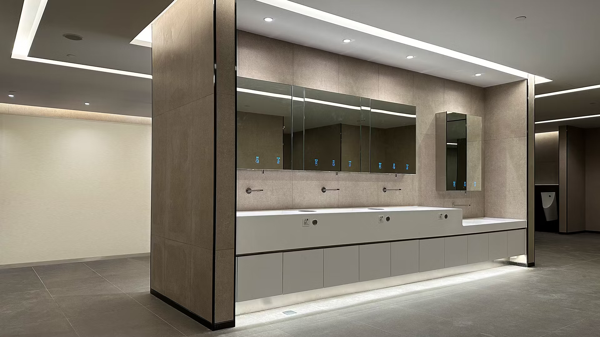 Restroom Accessories | Sunshine State Specialties